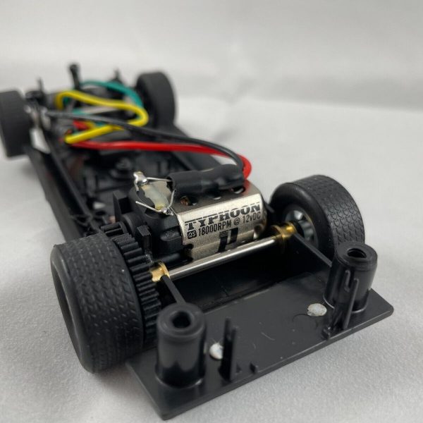 CH202223 PIONEER MUSTANG / CAMARO RTR RACE CHASSIS MAGNESIUM SILVER ...