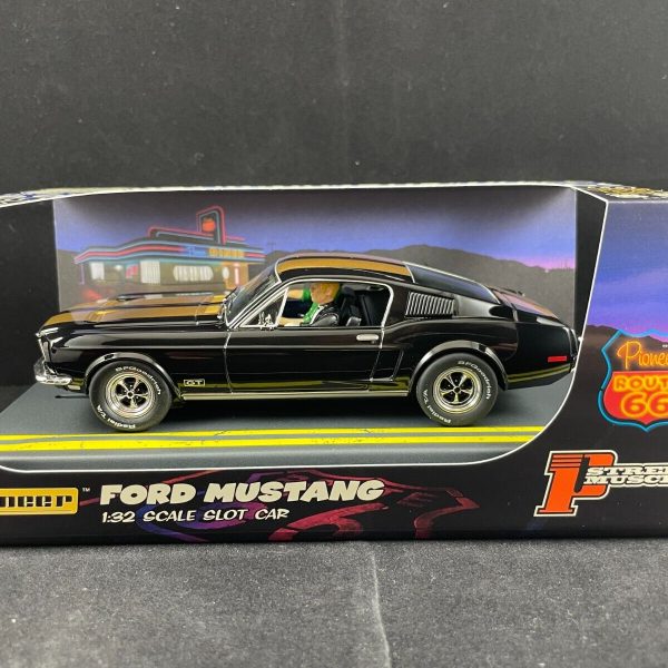 P150 PIONEER FORD MUSTANG FASTBACK GT ROUTE 66 LE BLACK / GOLD 1:32 ...