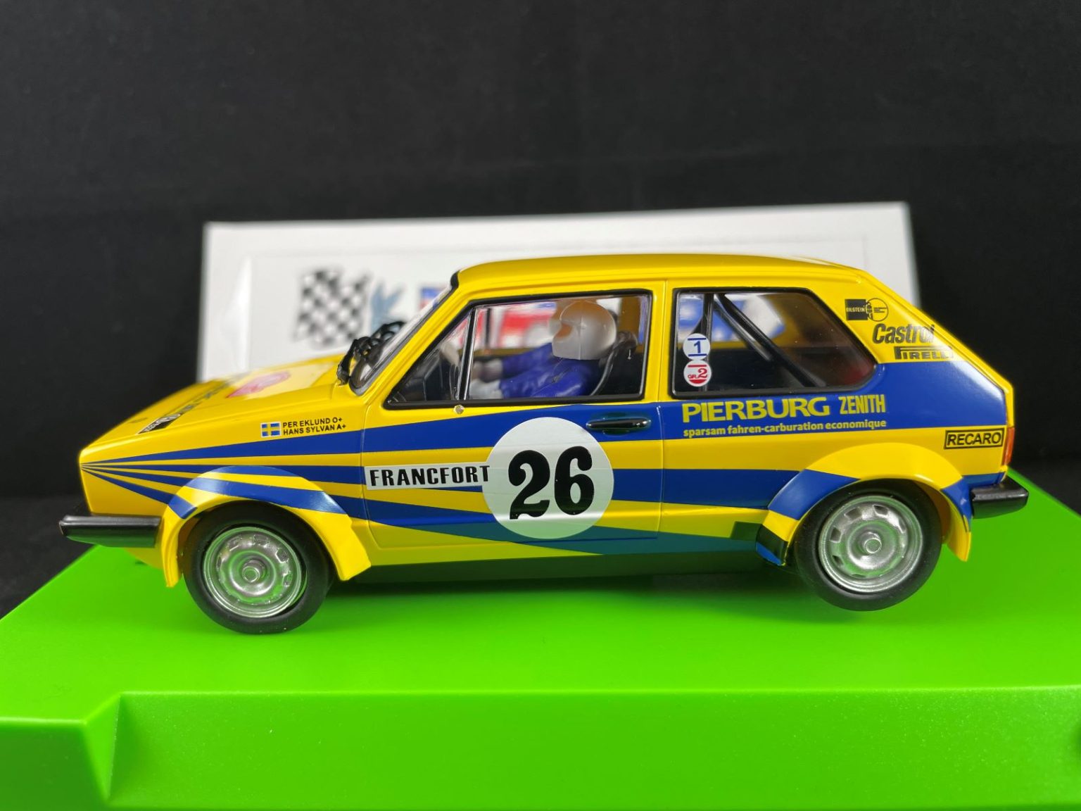 AVANT SLOT CARS 1:32 Archives - Bonza Slot Cars and Hobbies